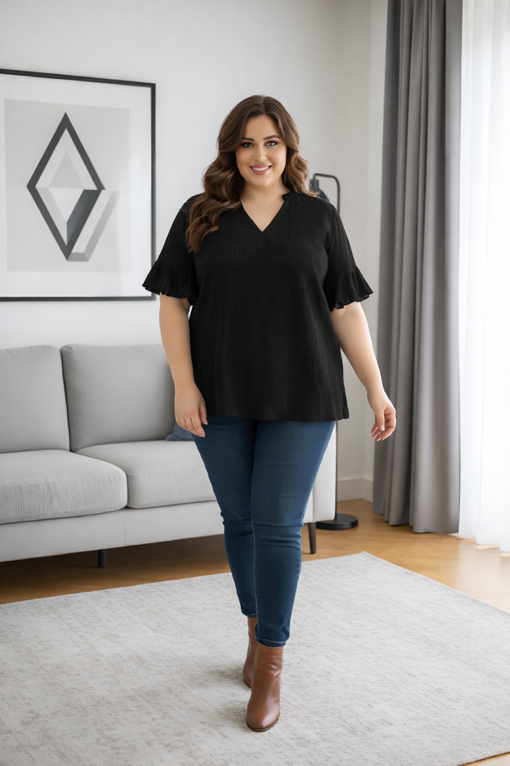Emily Rose Designs |Ashlyn blouse- Black | NZ Plus Size Women's Fashion